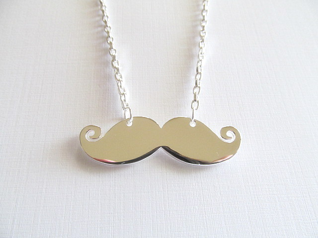 Mr. Mustache Necklace on Luulla